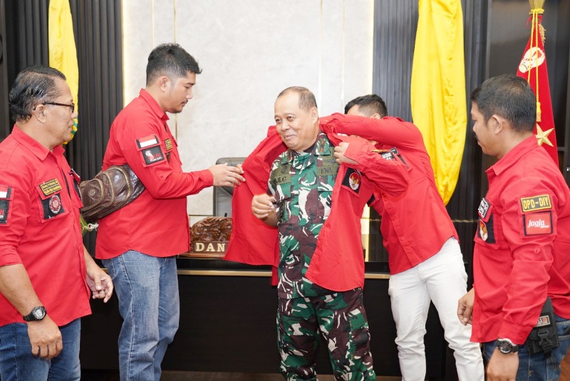 Pemuda Batak Bersatu Angkat Danrem 072/Pamungkas Sebagai Pembina ...