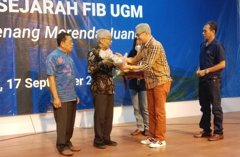 Kongres Alumni Sejarah UGM Berlangsung Meriah, Dibyo Primus 'Kocok ...