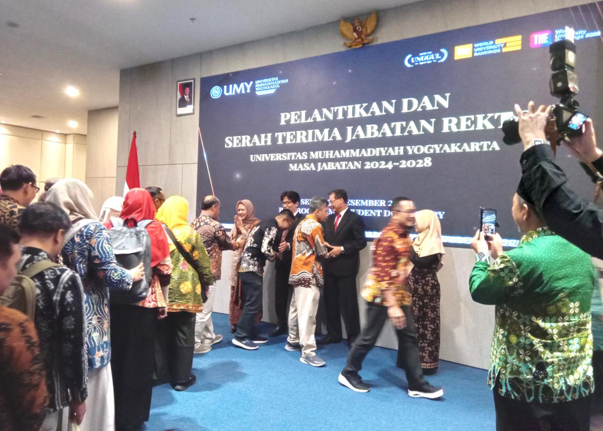 Prof Achmad Nurmandi Menjabat Rektor UMY Gantikan Prof Gunawan ...